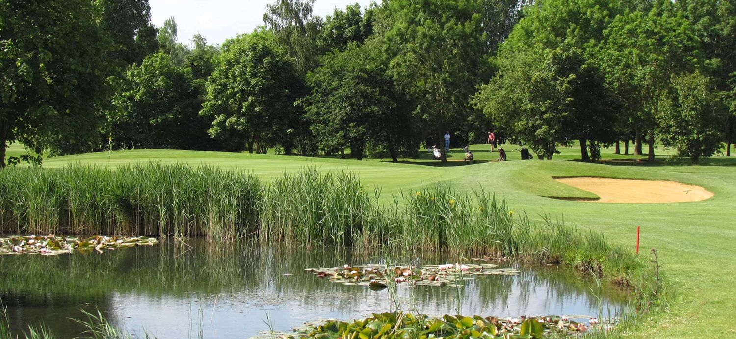 Home :: Wrag Barn Golf Club | Highworth, Swindon, Wiltshire